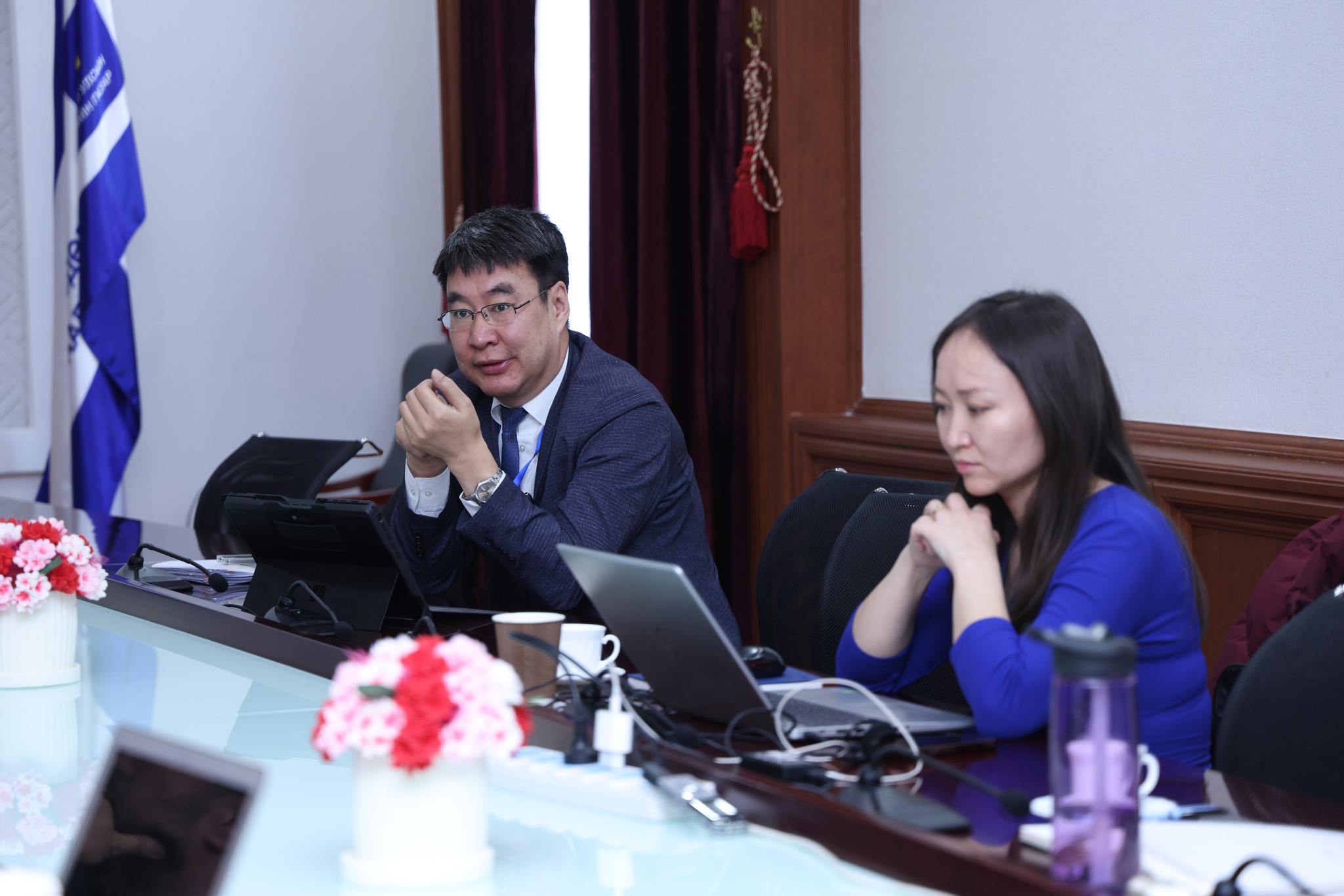 Хувийн нэмэлт тэтгэврийн тухай хуулийн төслийг хэлэлцэж дууслаа